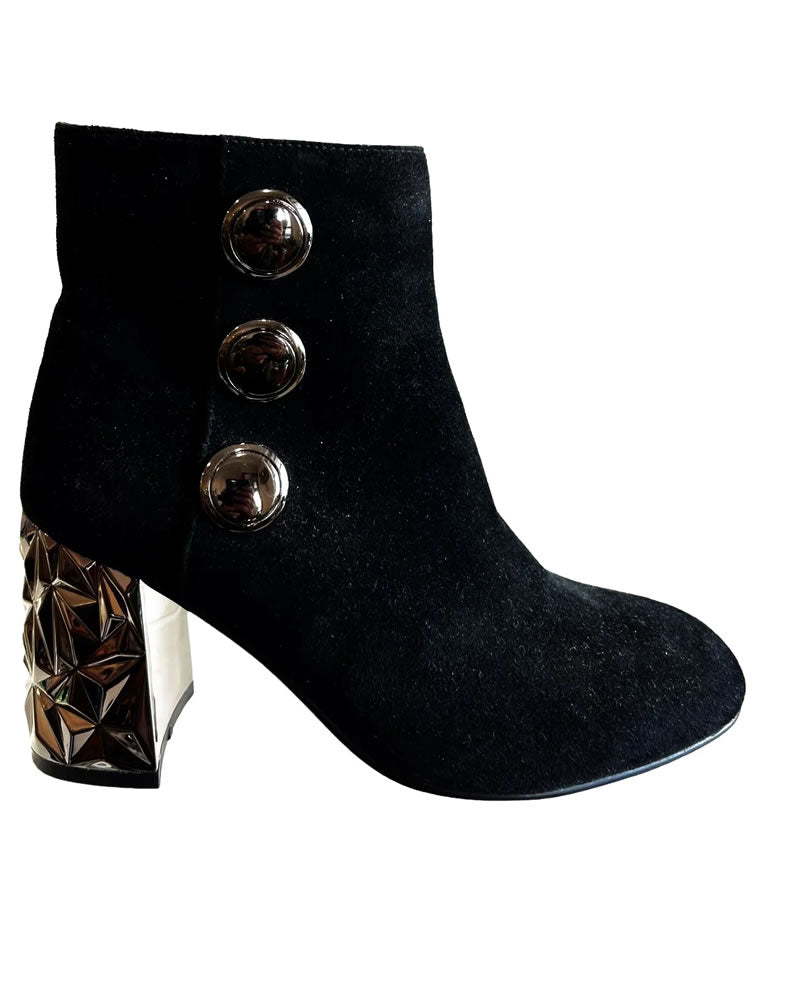Vago Hevontte Black Suede Leather Ankle Boots – Luxe Shoes Griffith